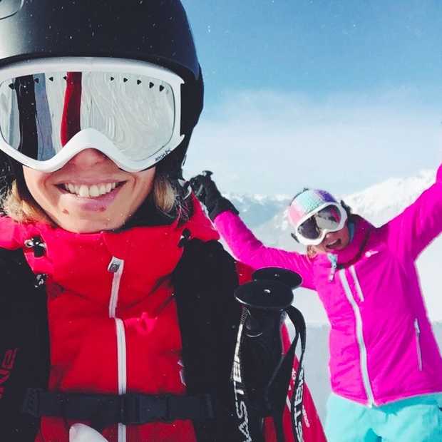 Wintersportfoto's posten met je neus